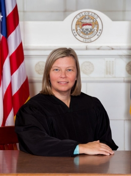 Annette Kundelius | Colorado Judicial Branch